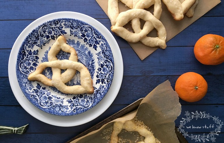 How To Make Beautiful Citrus Celtic Knot Cookies for Saint Patrick's Day